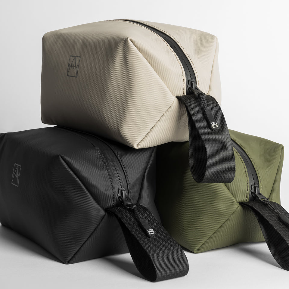 Wash Bag | Waterproof Toiletry Bag | Durable Design