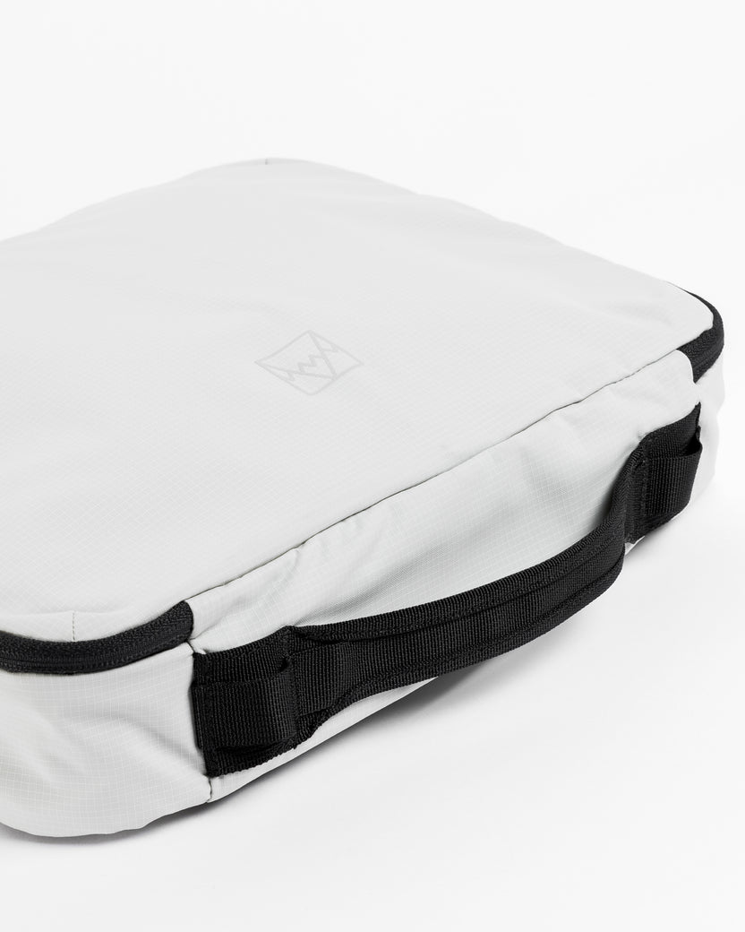 Packing Cube 8L | Travel Organisation | Stubble & Co
